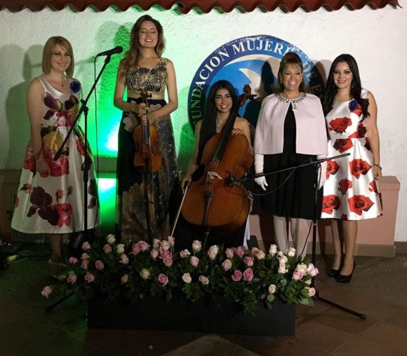 jjjk - Fundación Mujeres de Exito
